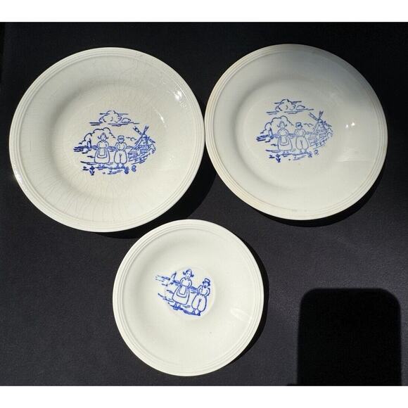 Knowles | Dining | Vintage Edwin M Knowles Semi Vitreous Plates Set Of ...